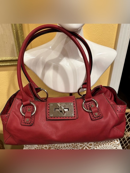 Source Unknown | Bags | Red Pebbled Leather Turnlock Shoulder Bag ...
